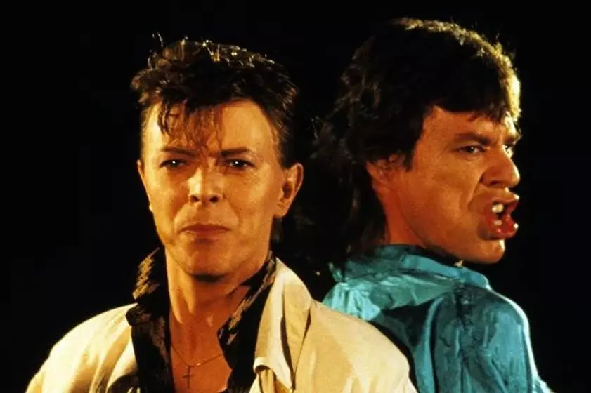 Cân y Rolling Stones a ysgrifennwyd am wraig David Bowie