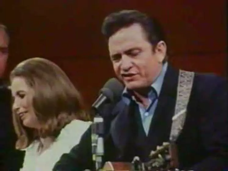 Faigheann Third Man Records albam beo Johnny Cash 1973 caillte