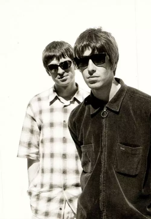 Seznam skupine Oasis na njihovem prvem nastopu z Noelom Gallagherjem