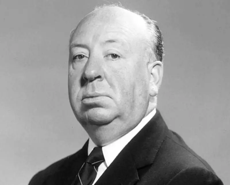 Gipatin-aw ni Alfred Hitchcock ang hinungdanon nga aparato sa laraw nga 'The MacGuffin'