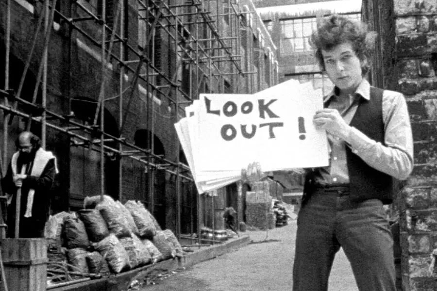 La historia detrás de 'Subterranean Homesick Blues' de Bob Dylan