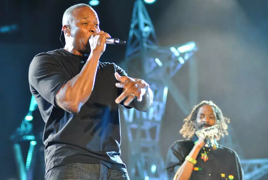 Dr. Dre "doet het geweldig" na een hersenaneurysma