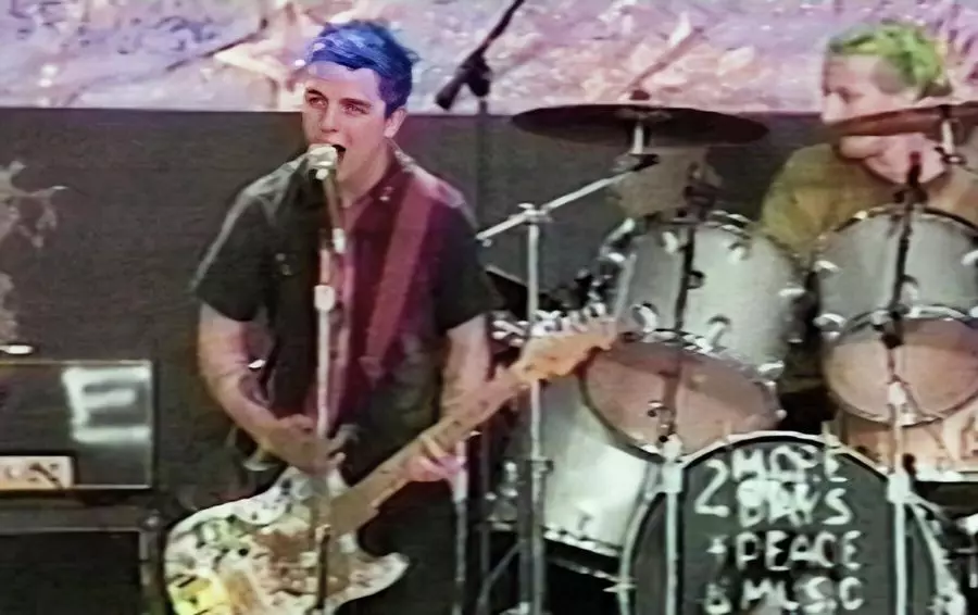 Green Day porine ja verine esinemine Woodstockis 1994