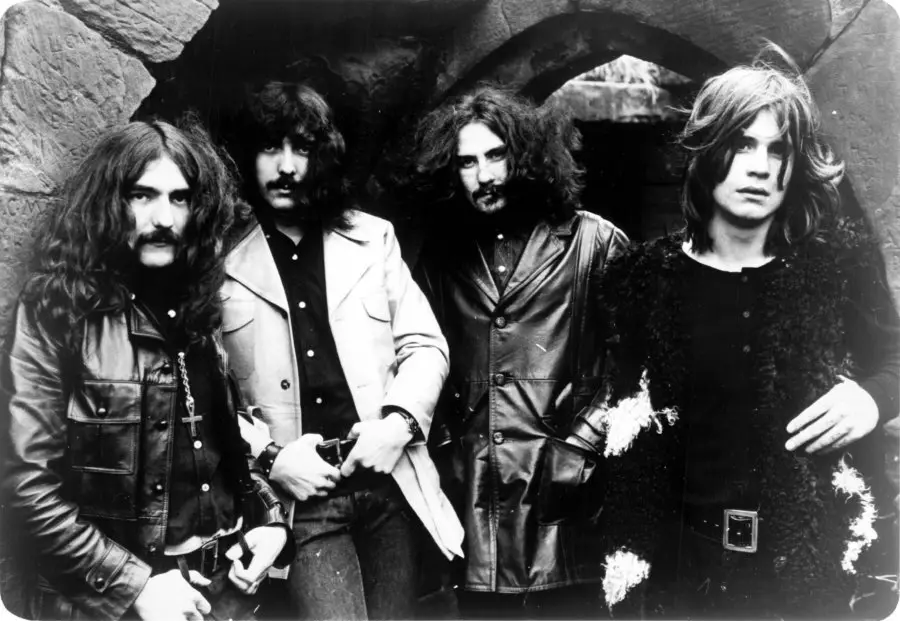 Album din Howe Black Sabbath 'Paranoid' ya canza al'adun hippie 12809_1