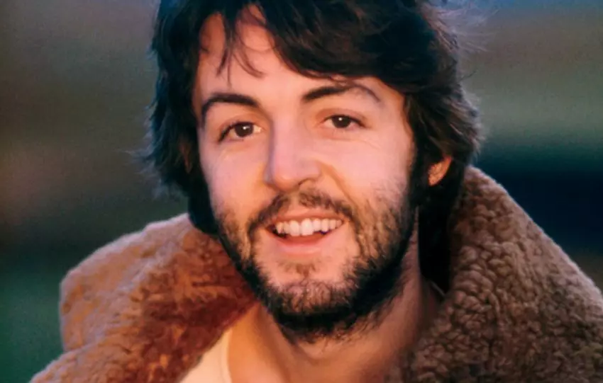 Paul McCartney chwazi album Beatles li pi renmen tout tan