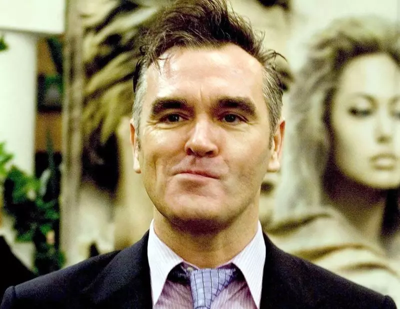 Morrissey dia mamaly ny tsikera avy amin'i Sparks