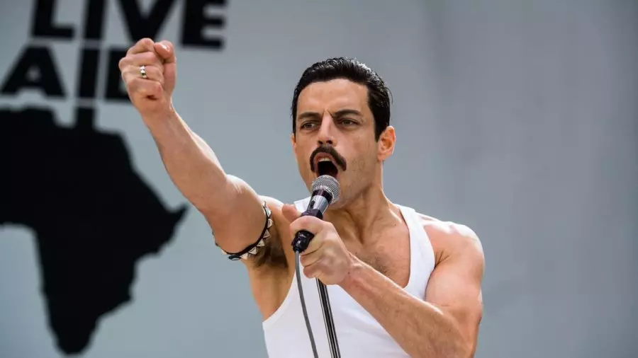 拉米·马雷克（Rami Malek）饰演弗雷迪·墨丘利（Freddie Mercury）的表演不值得奥斯卡奖