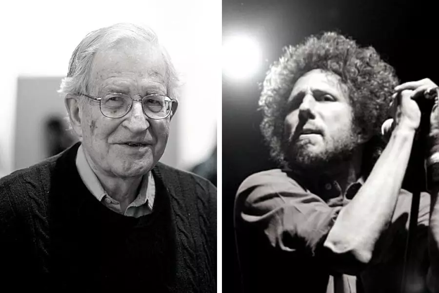 Rage Against the Machine's Zack de la Rocha o kopane le Noam Chomsky