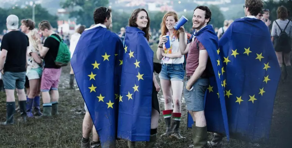 VK 'weigerde visumvrije rondleidingen voor muzikanten in EU na Brexit'