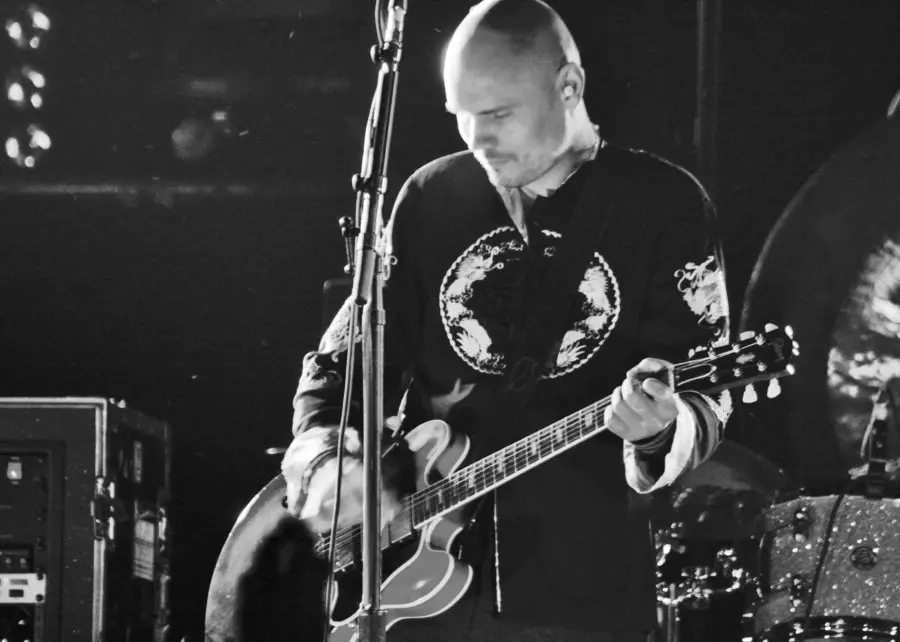 Smashing Pumpkins daina Billy Corgan parašė apie depresiją