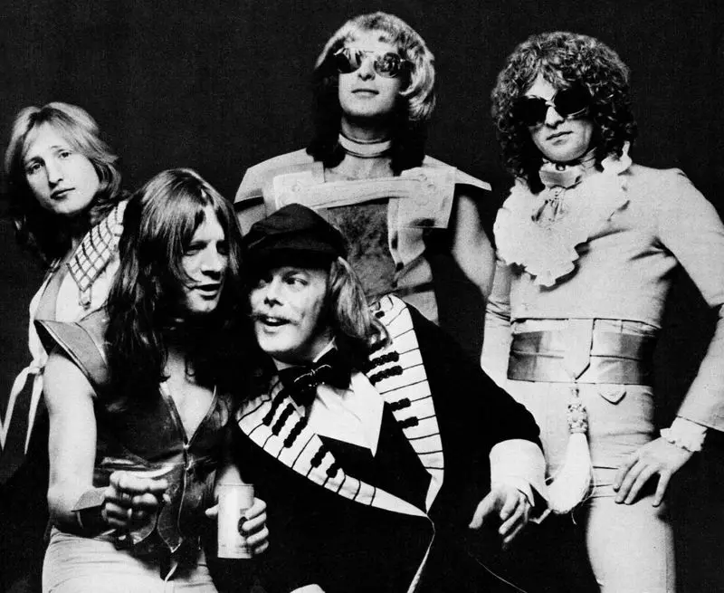 Ako 'All The Young Dudes' zachránil Mott The Hoople