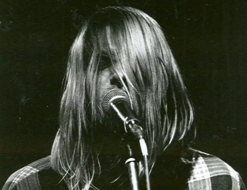 Kurt Cobain hooyadeed markii ugu horeysay ee ay maqashay heesta caanka ah ee Nirvana