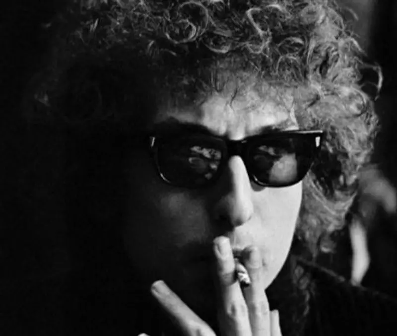 Na Bob Dylan e ne e le "Joaloka Lejoe la Rolling" ka Edie Sedgewick?