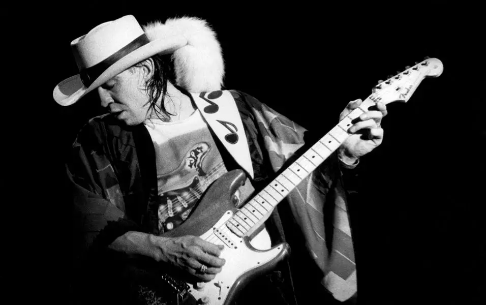 Stevie Ray Vaughan recomenda tres guitarristas infravalorados
