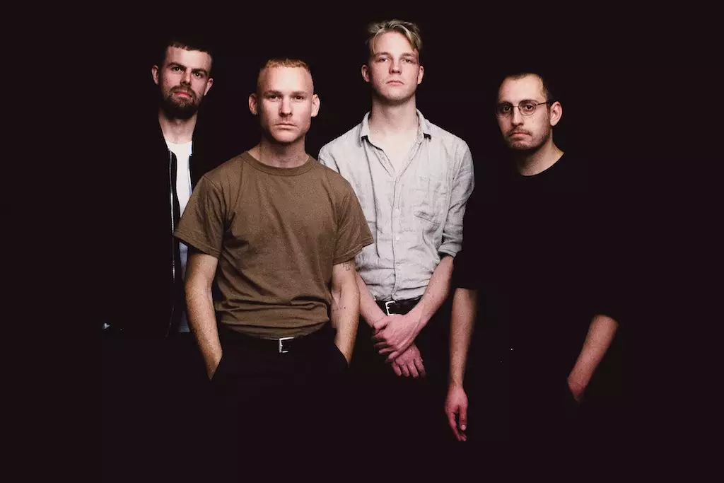 Les punks australiens Gold Class partagent leur nouveau single "Rose Blind"