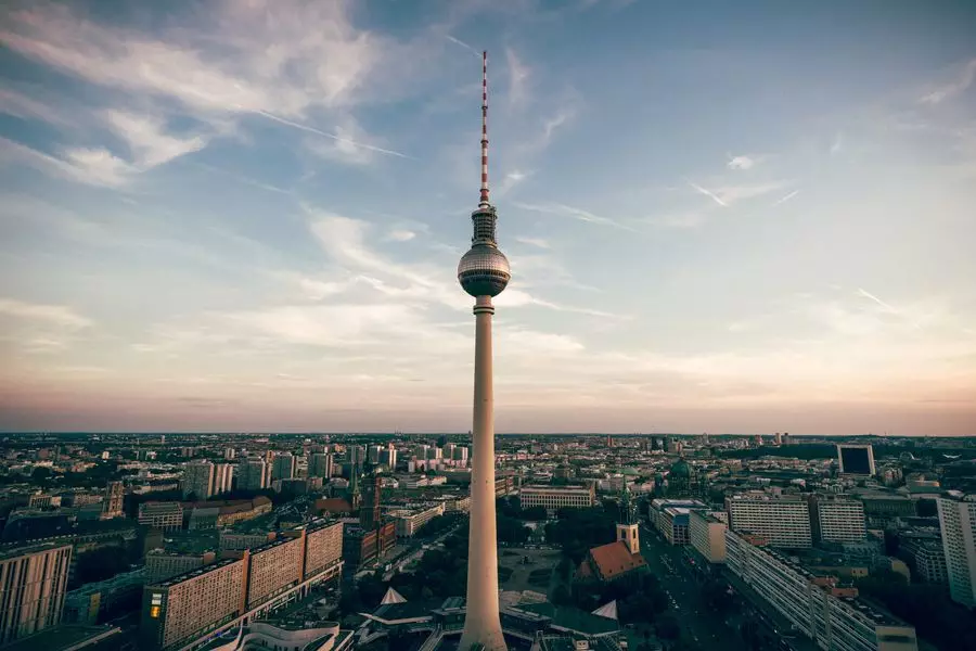 Берлиндагы һөнәрчелек сырасын табу өчен иң яхшы 10 бар