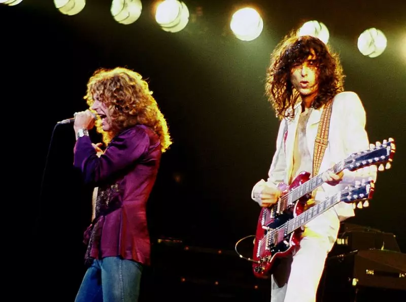 Hlustaðu á sjaldgæfa útgáfu frá 1970 af 'No Quarter' eftir Led Zeppelin