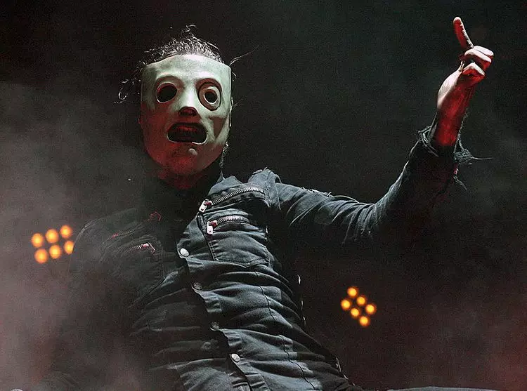 „Slipknot“ atstovas Corey Tayloras planuoja įrašyti solinį albumą