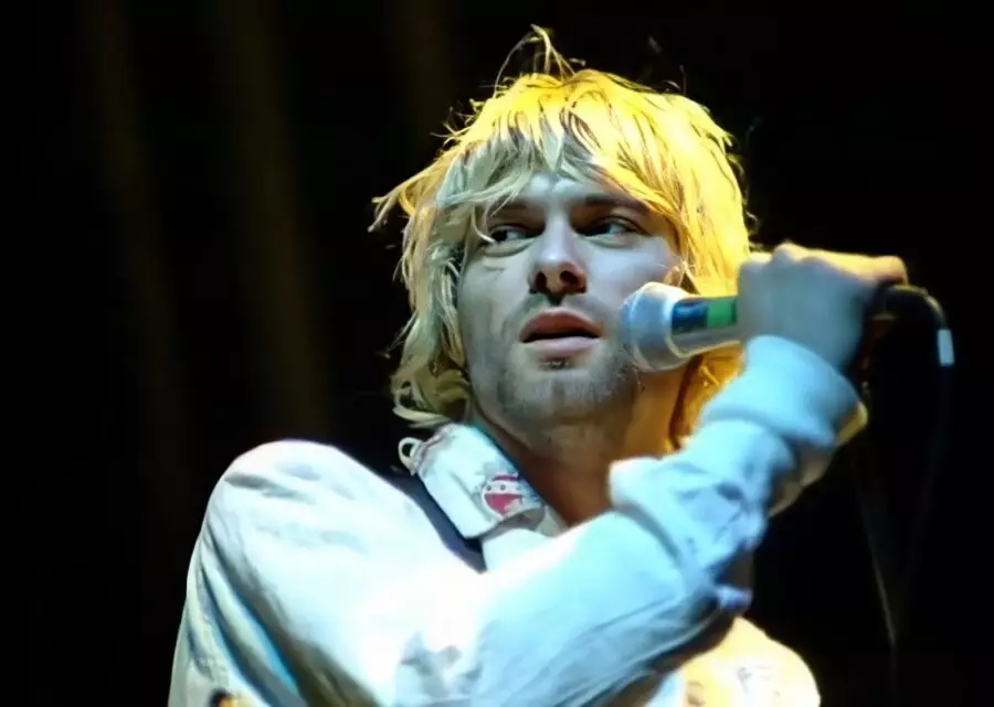 A actuación principal de Nirvana no Reading Festival 1992
