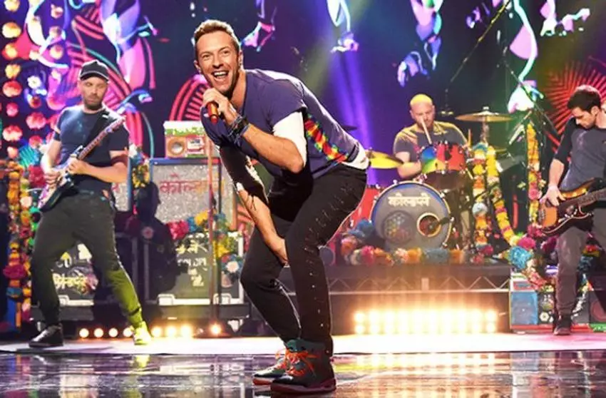 Coldplay لوندون تەبىئىي تارىخ مۇزېيىدا ناخشا ئېيتىشنى ئېلان قىلدى