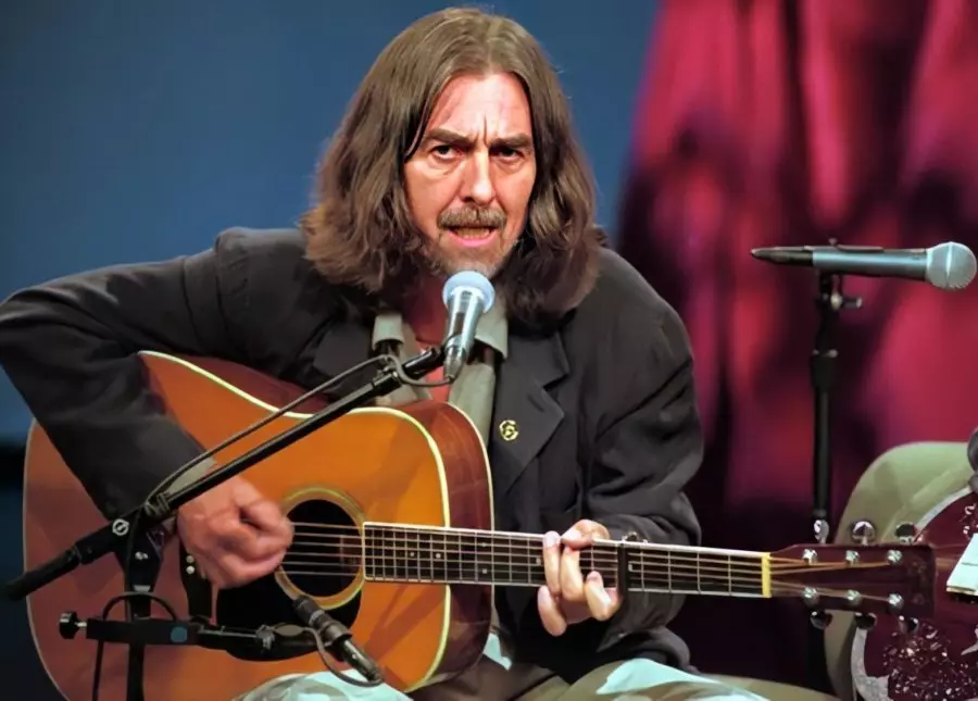 George Harrison'ın dokunaklı son röportajını izleyin