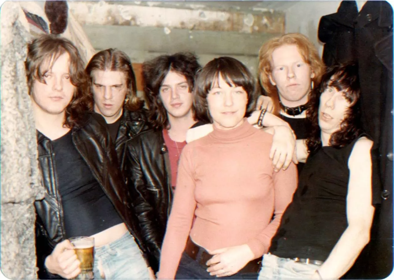 CBGB-ის კადრები: საკულტო პანკ კლუბი ყველაფრის ცენტრში 1970-იან წლებში 5779_9