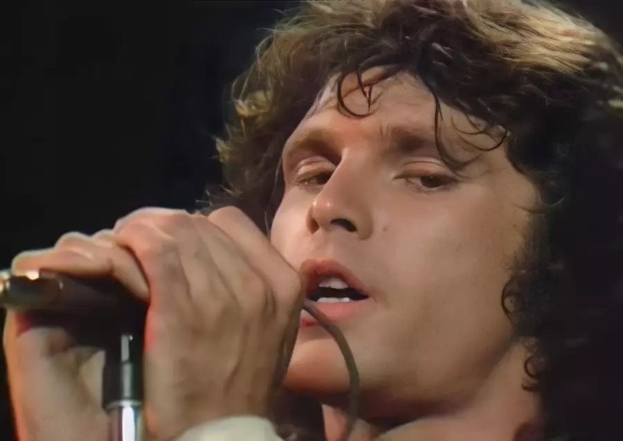 Jim Morrison u ndalua nga The Doors nga The Ed Sullivan Show