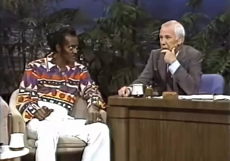 Johnny Carson mendedikasikan 'The Tonight Show' untuk Chuck Berry