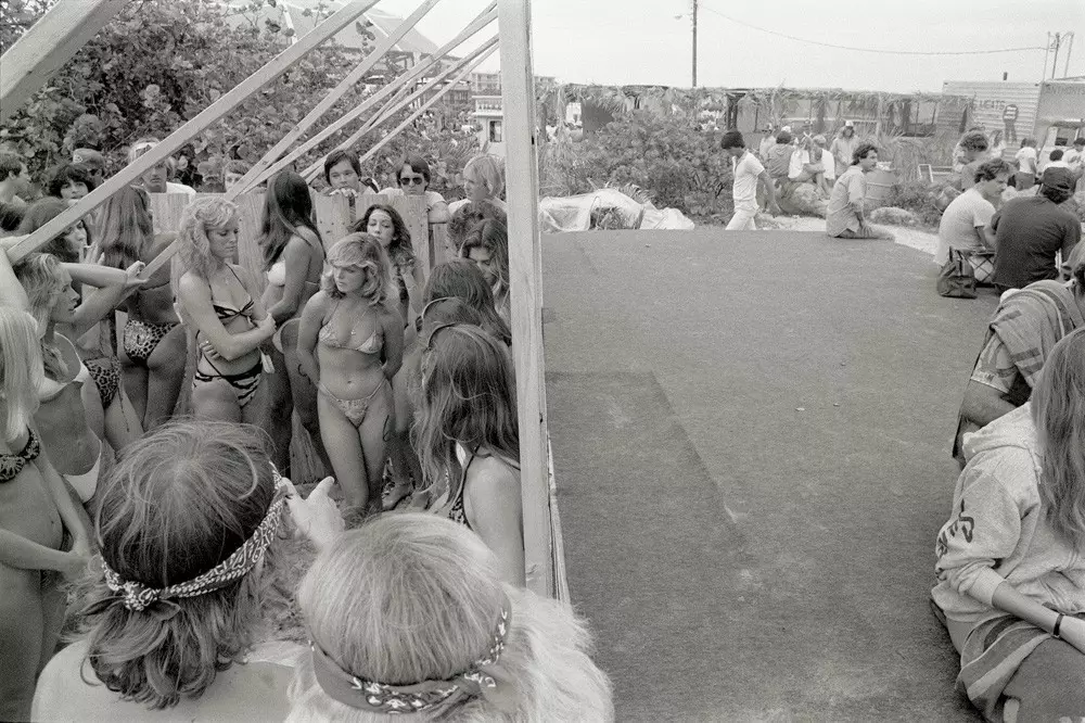 बिकिनी प्रतियोगिता कोको समुद्र तट 1980s