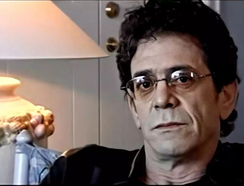 Lou Reed noem joernaliste in 2000 "laagste vorm van lewe".