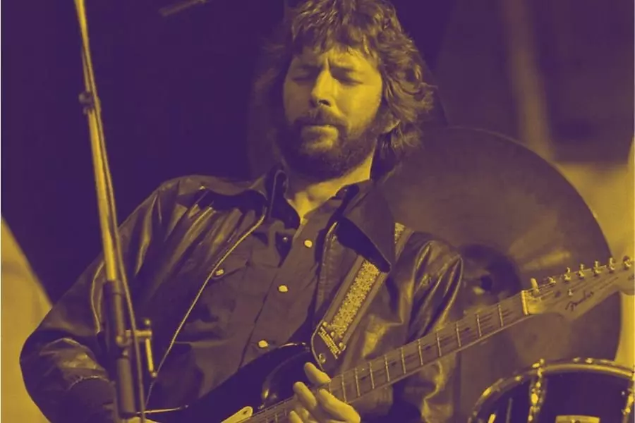 Eric Clapton 'Cocaine' zindî li Montreux Jazz dike