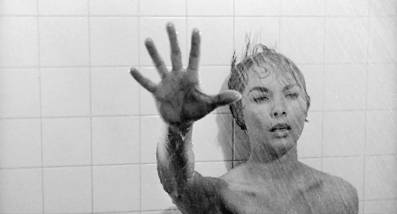 Mira as 36 escenas de morte das películas de Alfred Hitchcock