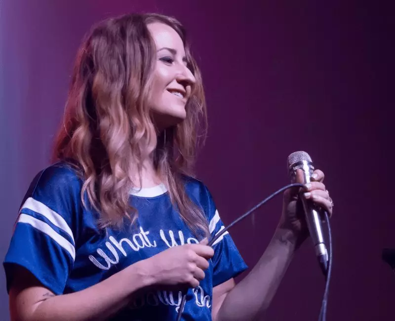Watch Margo Price cover Bob Dylan lagu 'Things Have Changed'