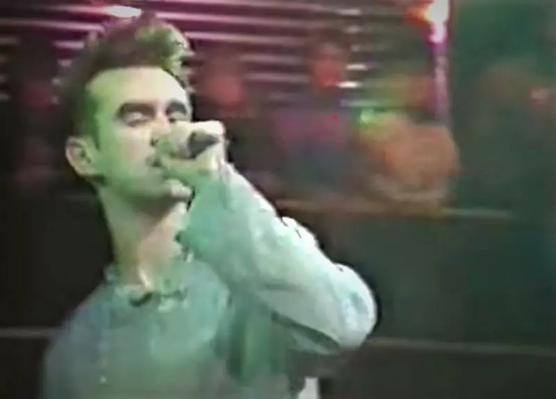 Morrissey & Marr: The Smiths သည် 'The Tube' 1984 တွင် ထင်ရှားခဲ့သည်။
