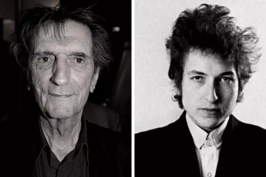 Bob Dylan wuxuu la jilayaa 'Hava Nagila' oo uu la socdo Harry Dean Stanton