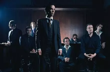 Nick Cave và The Bad Seeds công bố album Greatest Hits 'Lovely Creatures'