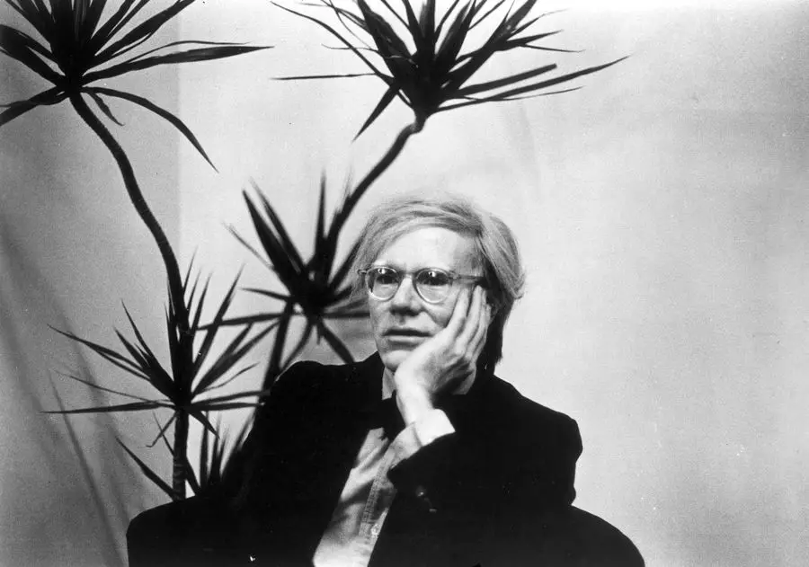 Andy Warhol akachinja sei tsika zvachose