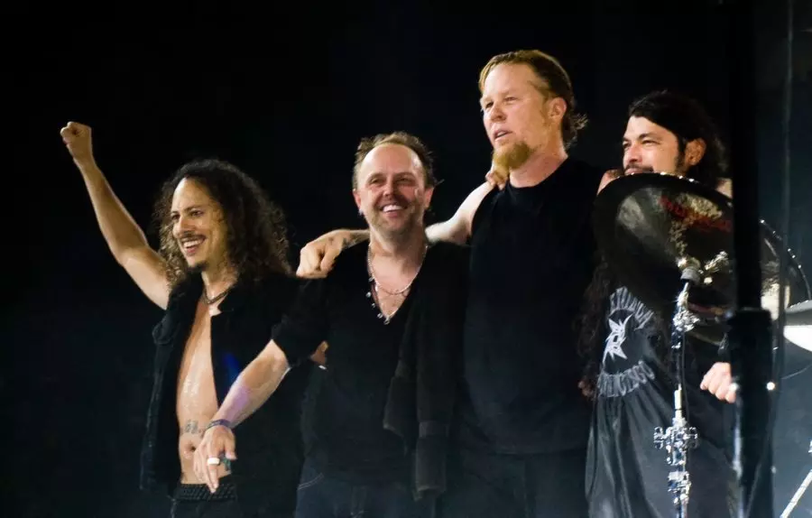 Metallica çalğı siyahıları: Qrup sevimli melodiyalarını seçir