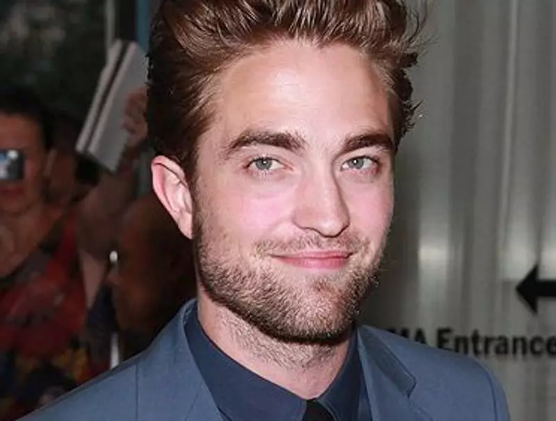 Robert Pattinson afslører, at han løj for Christopher Nolan