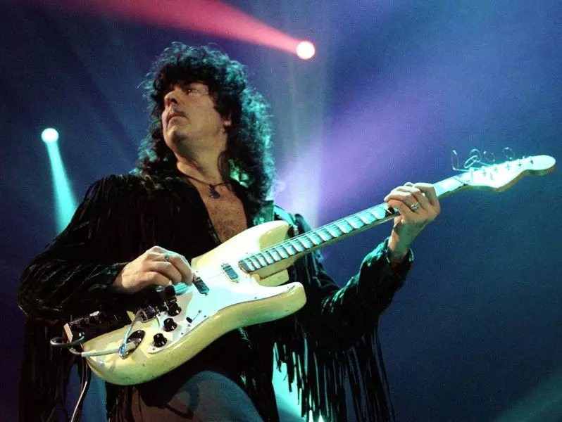 5 hazaka keɓe Ritchie Blackmore waƙoƙin guitar
