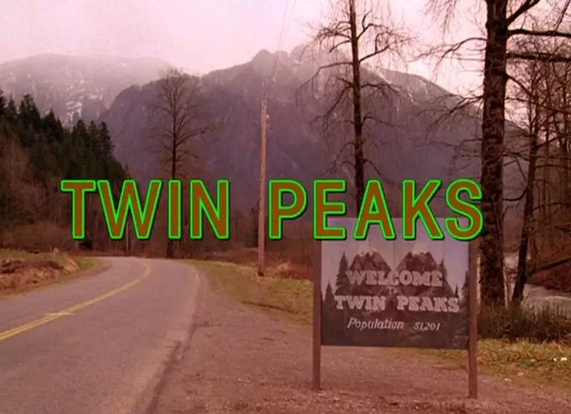 'Twin Peaks'의 새 시즌에 대해 David Lynch와 논의 중인 쇼타임