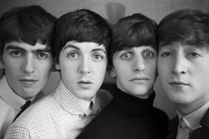 Сколько первых номеров у The Beatles?