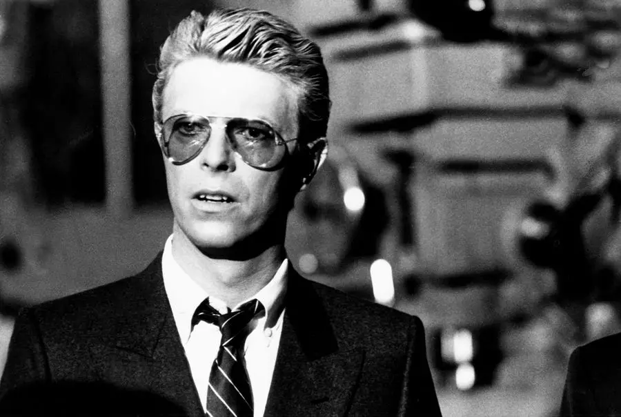 David Bowie'nin 'Eski Gri Düdük Testi' ile ilgili nadir görüntüleri