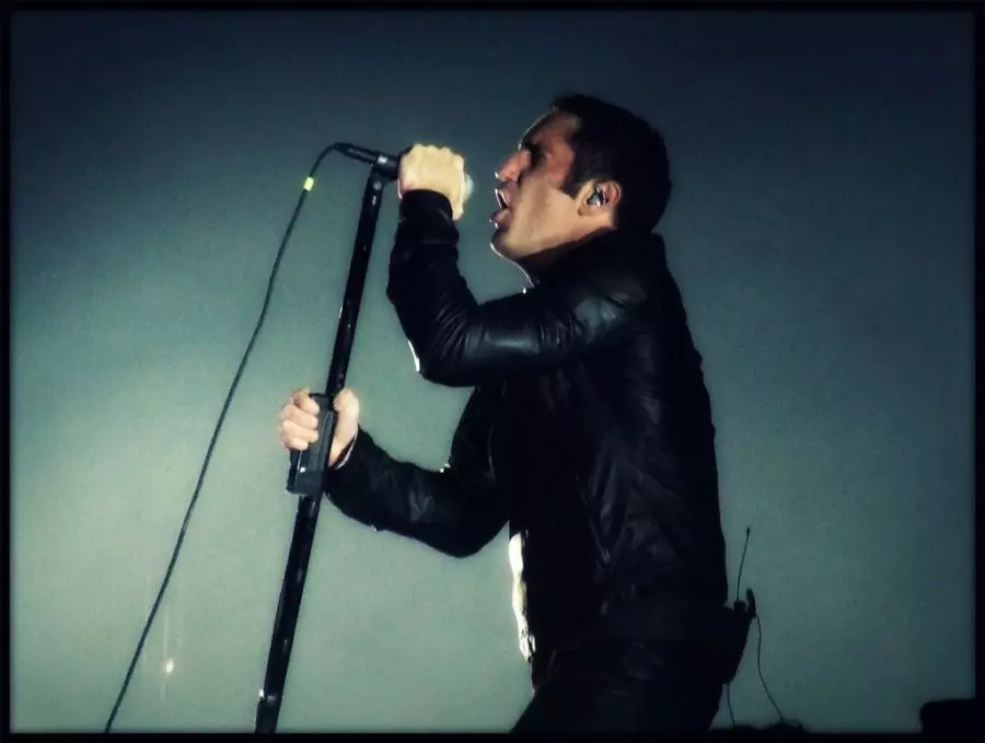 ווי Nine Inch Nails 'Trent Reznor געשריבן 'Hurt'
