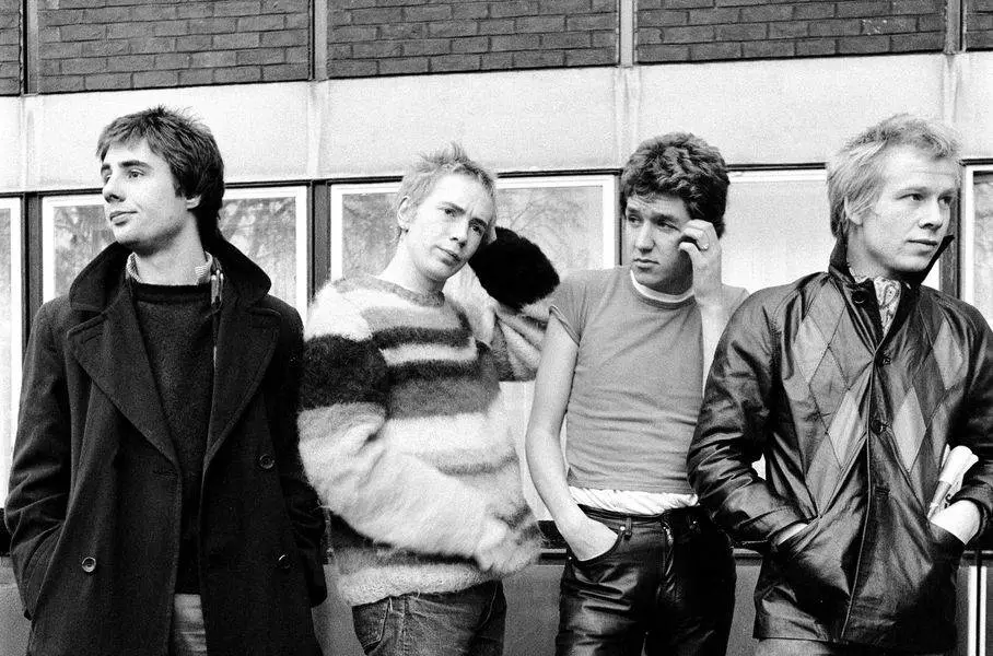 Sex Pistols får deres kaotiske tv-debut, 'So It Goes', 1976
